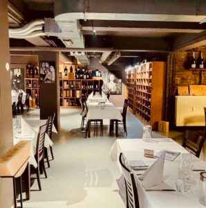 ENOTRIA | ITALIENISCHE KÜCHE, WEINBAR, ENOTHEK & TERRASSE